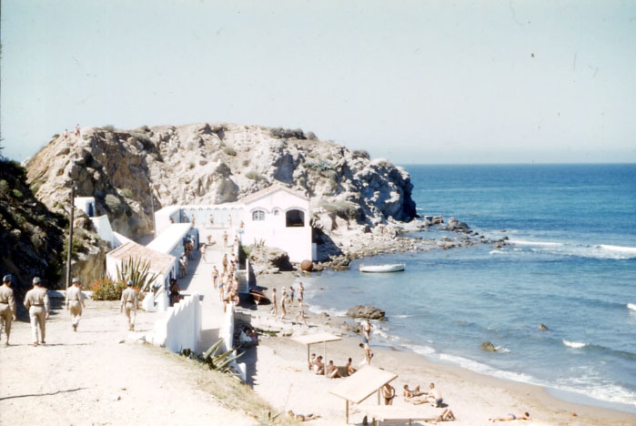 La plage Militaire en 1957Pelotons 705 (EOR Desprets et Gilles Gauroy ...
